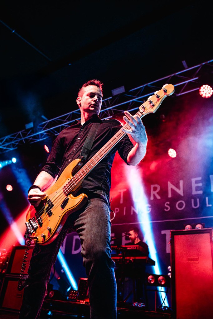 LIVE REVIEW + PHOTOS: Frank Turner - Academy, Manchester - 05/04/2025 ...